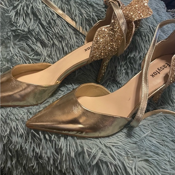 Shoes | Gold Glitter Heels | Poshmark